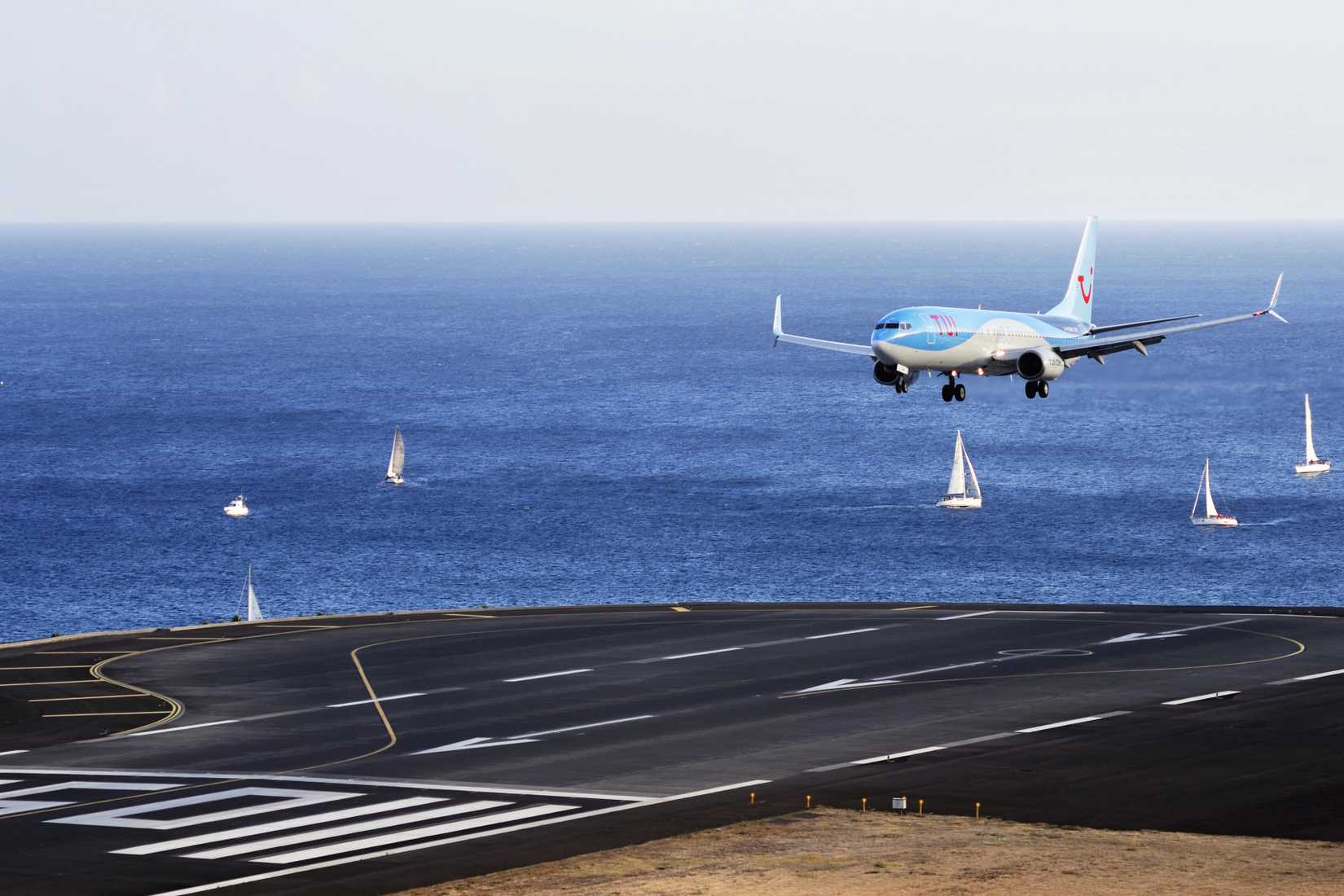 The Busiest Routes By Frequency Of The 10 Airlines With The Best UK ...
