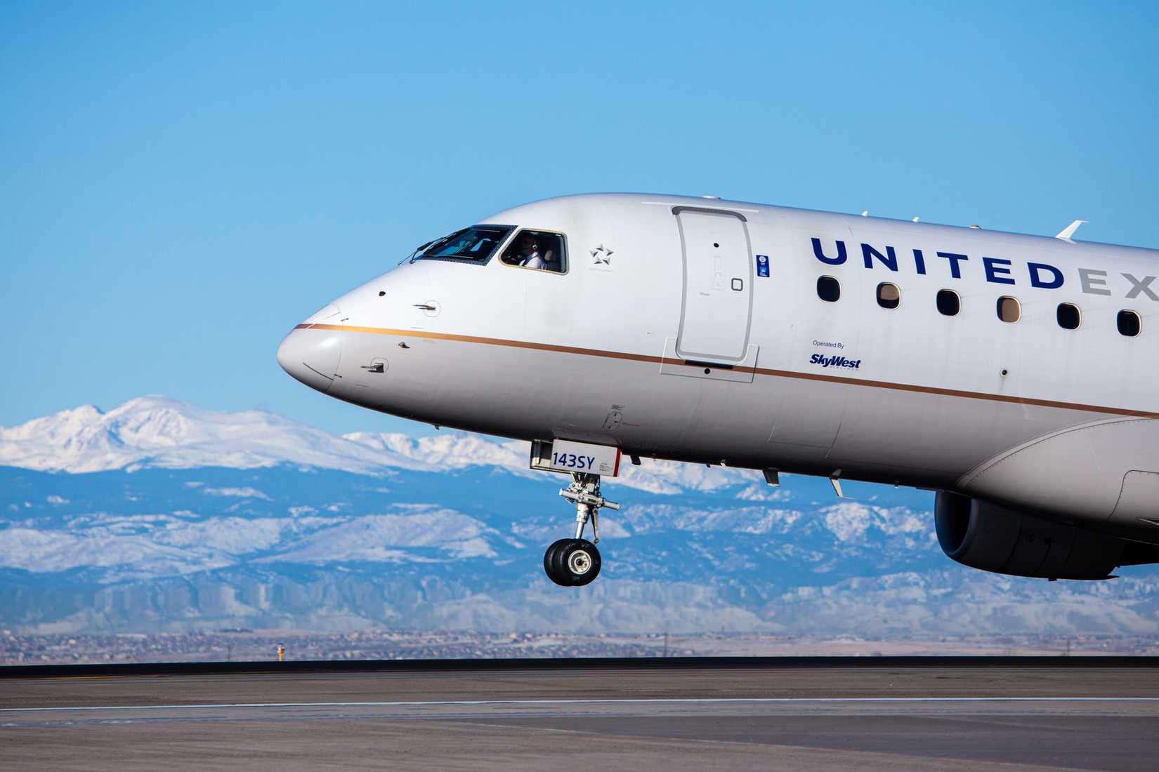 Top 5: These Are United Express' Longest Embraer-Operated Flights