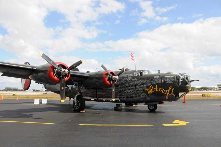 Ambitious Design: What To Know About The Huge WW2 Boeing XB-15 Bomber ...
