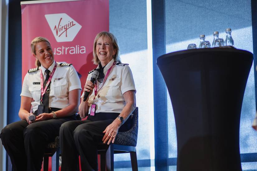 Virgin Australia Operates Boeing 737 Flight With All-Female Team on IWD