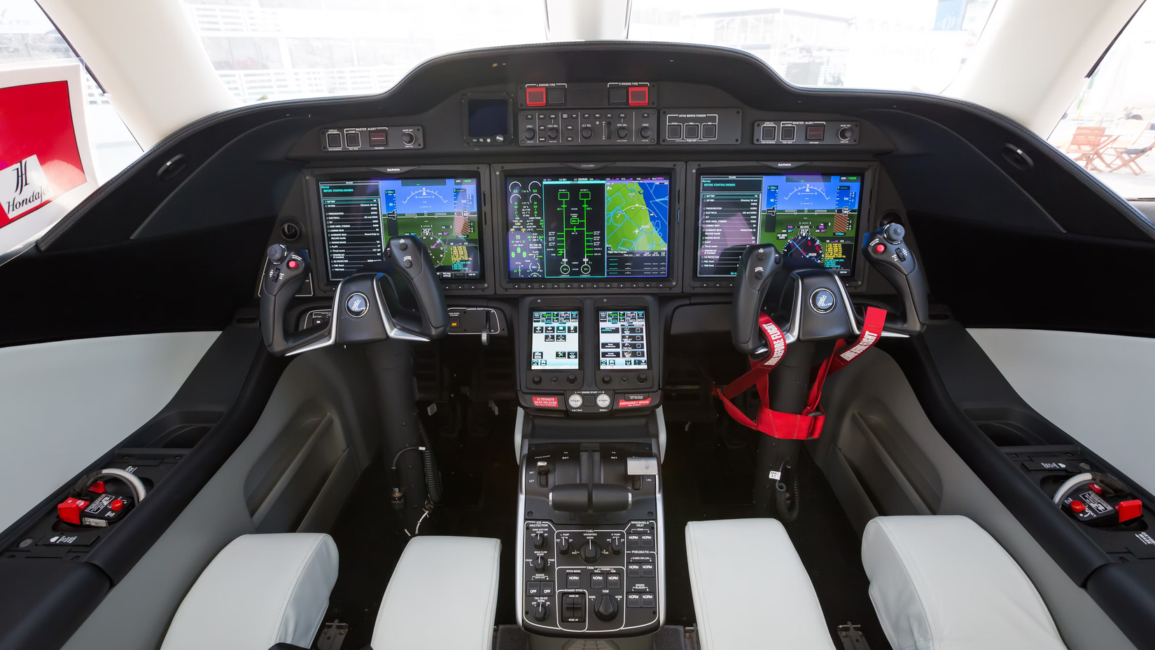 Why Is The HondaJet So Popular?
