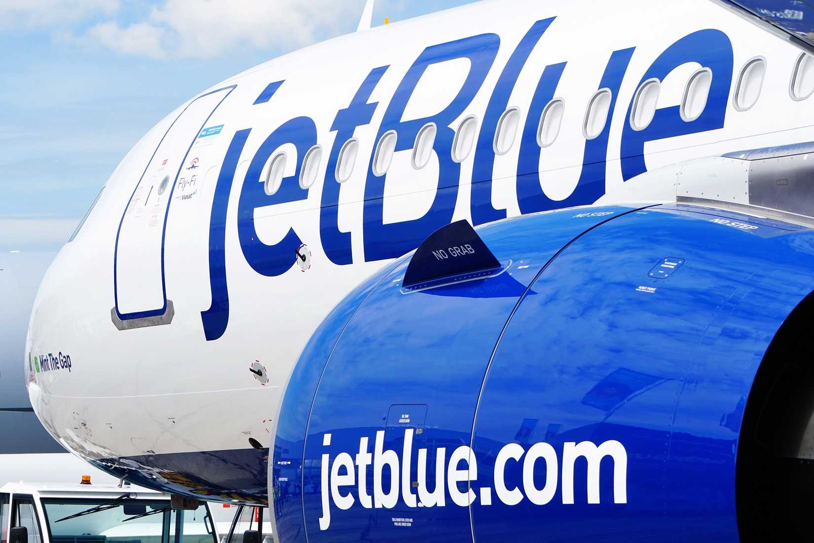5 Non-Flying Ways to Boost Your JetBlue Mosaic Status Tiles