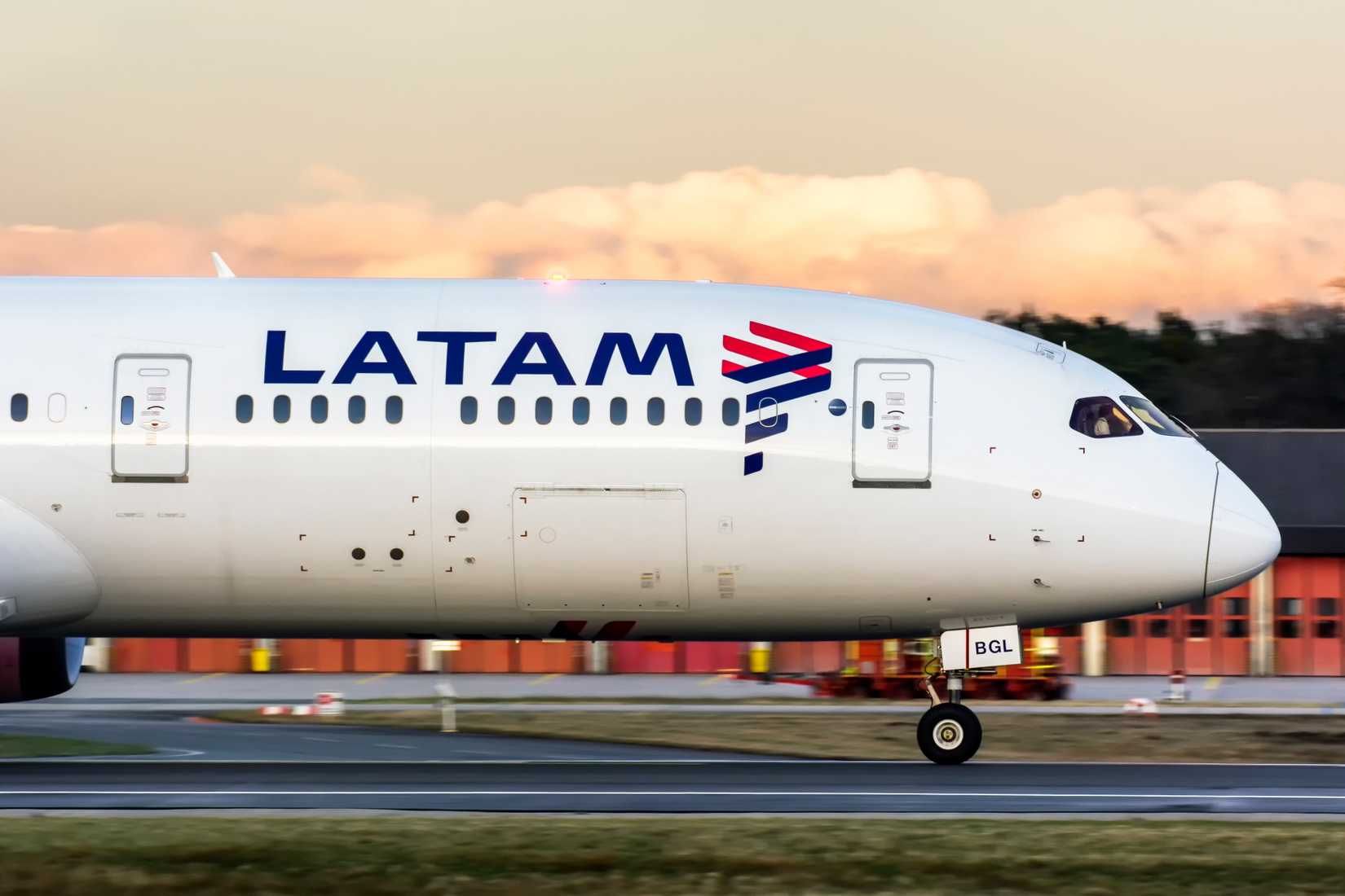 LATAM Airlines Leading Digital Transformation With Technology ...