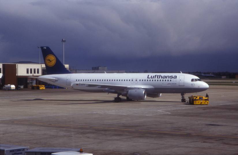 The Story Of Lufthansa Flight 2904's Fatal Runway Overshoot