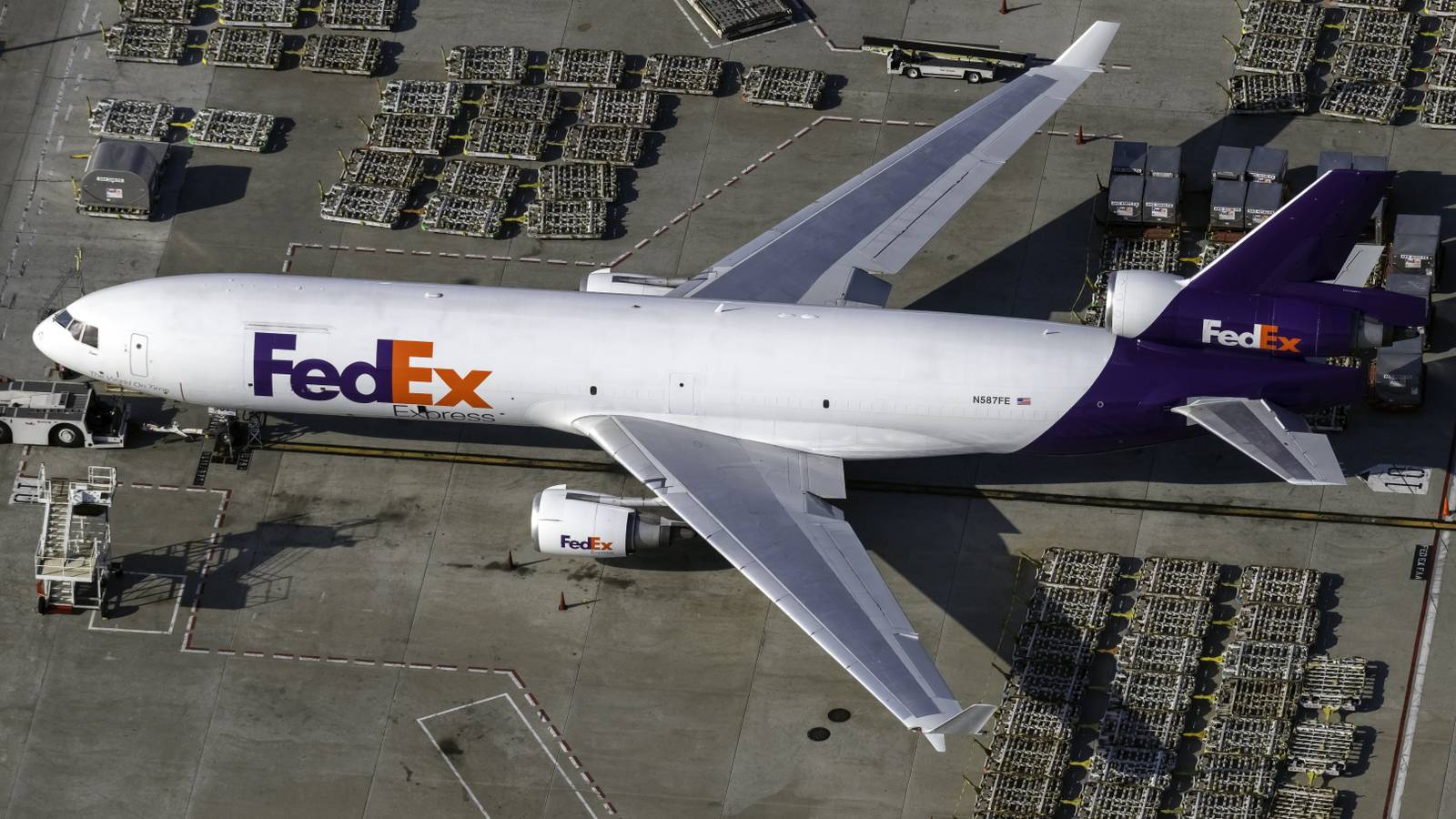 Strike FedEx Pilots Request Release From Mediation Amid Contract Dispute