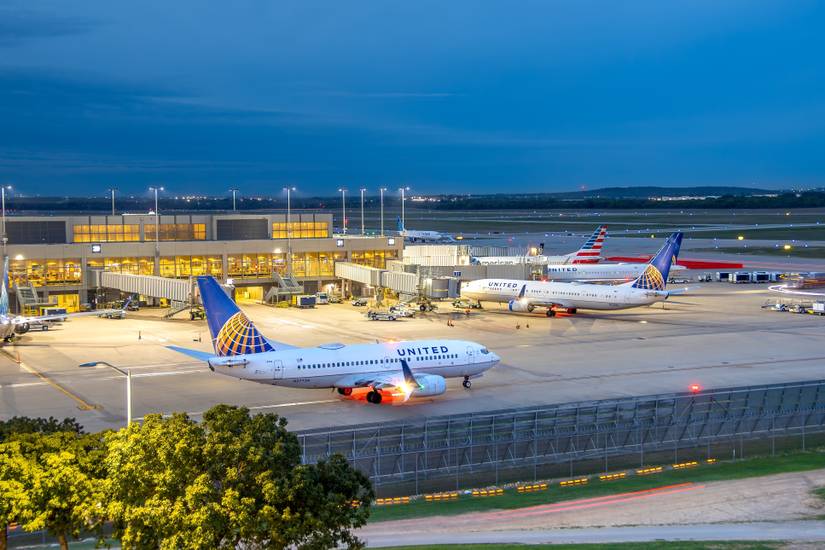 What Is A Ground Stop At An Airport?