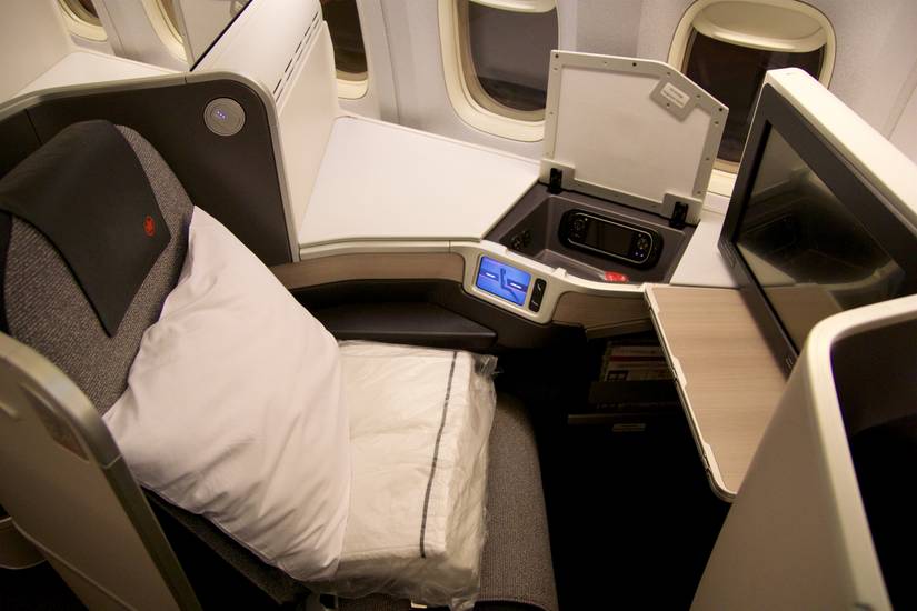 What Classes Of Travel Does Air Canada Offer?