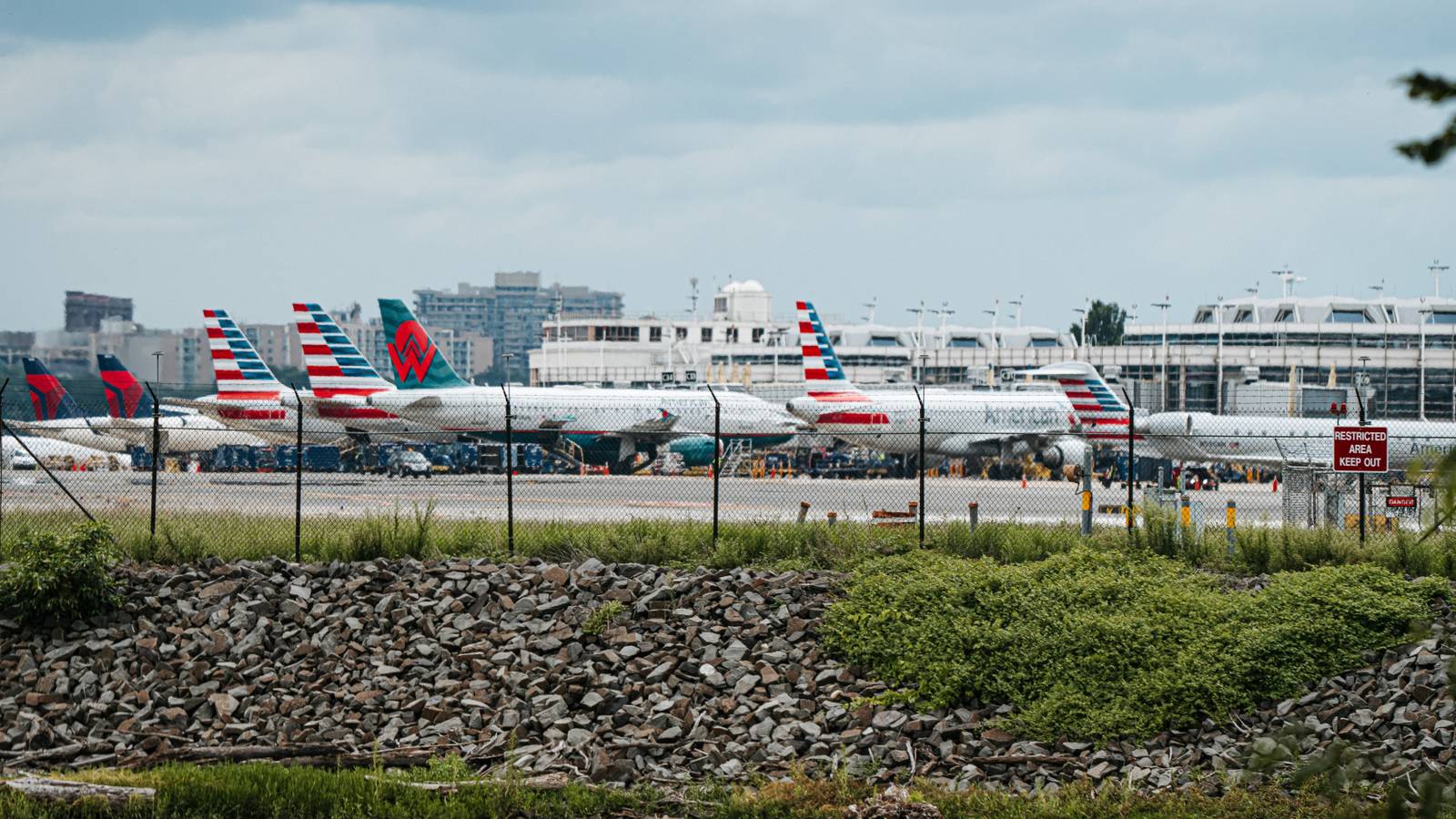 The Longest Routes From DCA: What They Are And Who Flies Them?