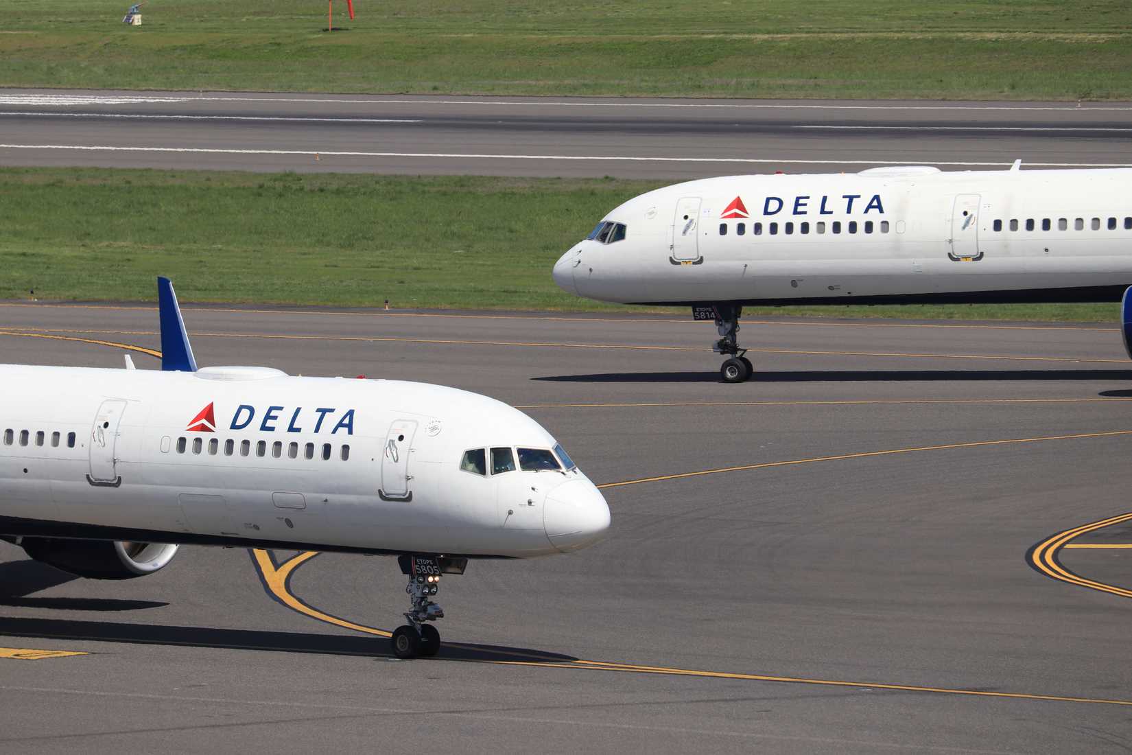 History: 5 Airline Mergers That Shaped US Aviation As We Know It Today