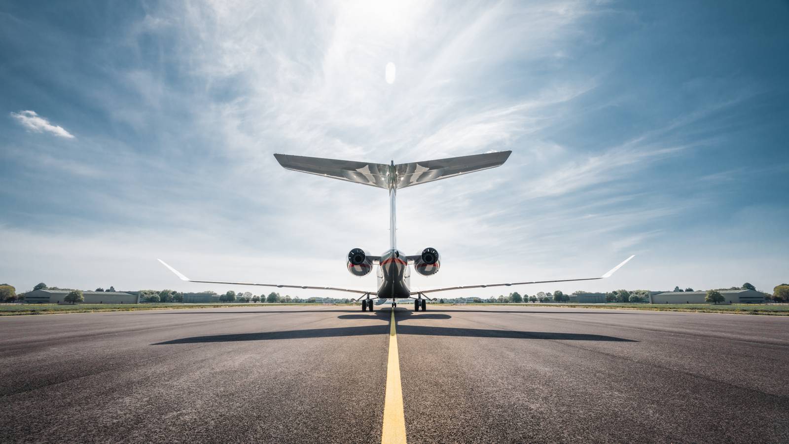 How The Other Half Fly: VistaJet Goes To Enviable Lengths To Make Air ...