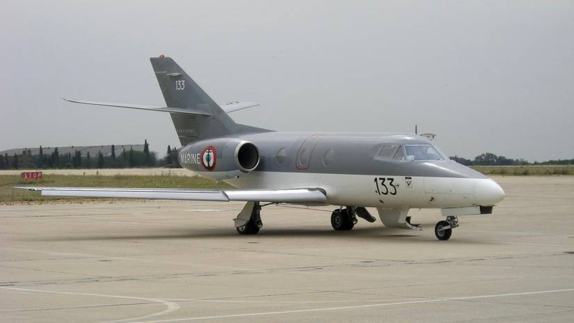 The Fastest Light Private Jet: A Look At The Dassault Falcon 10 Mystère