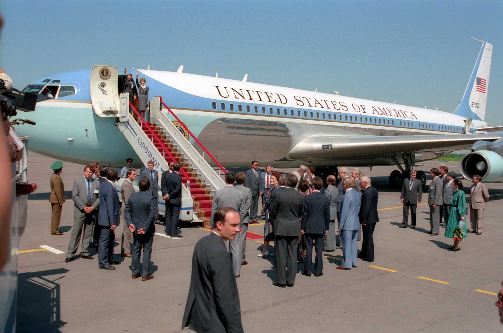 SAM 27000: Inside President Reagan's Boeing 707 Air Force One