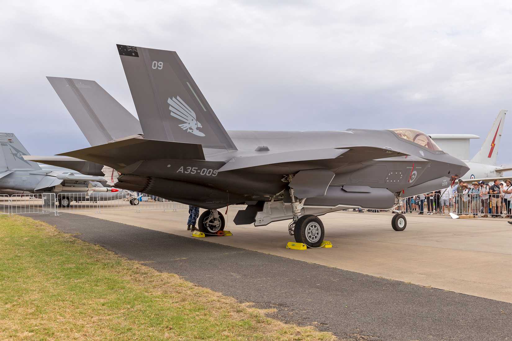 5 Reasons Why The F-35 Lightning II Is The Most Popular 5th Gen Fighter Jet