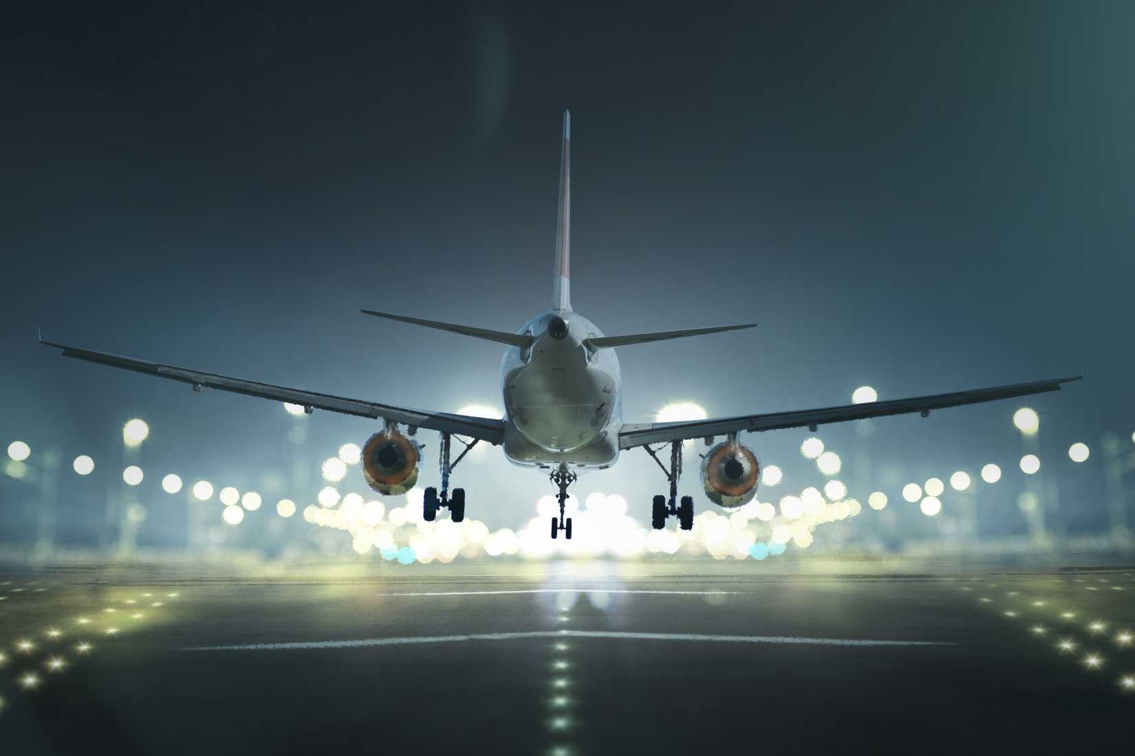 A 'Peak' At The Busiest & Quietest Days Of The Week To Fly