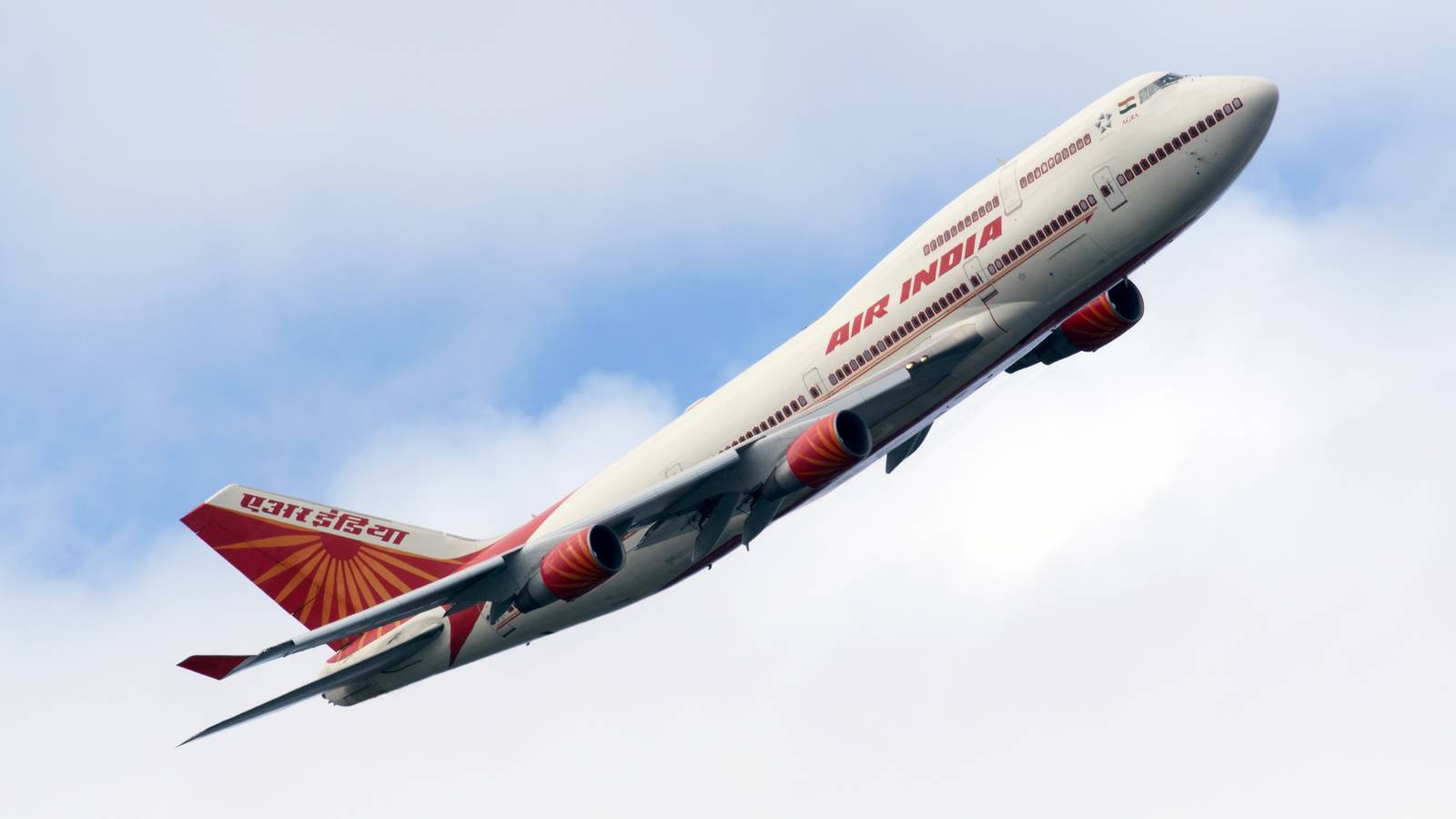 Air India's Oldest 747-400 Makes Farewell Ferry Flight To US Under New ...