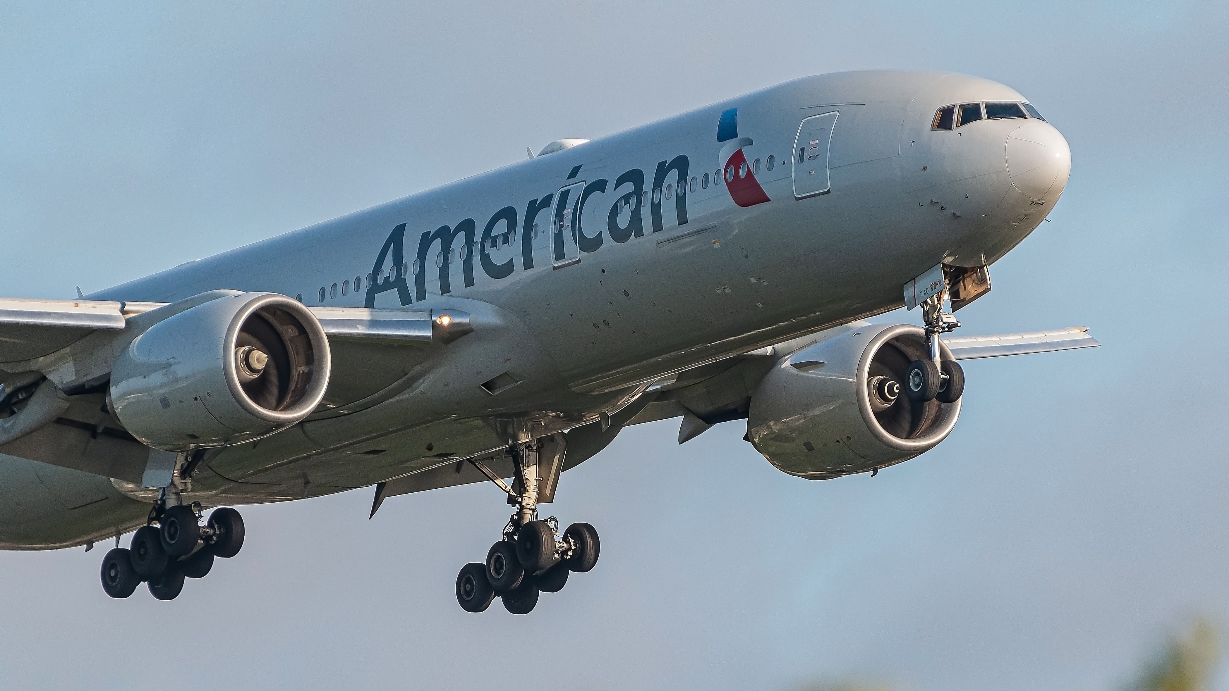 Move Over United: American Airlines Now Serves More Airports Than Any ...