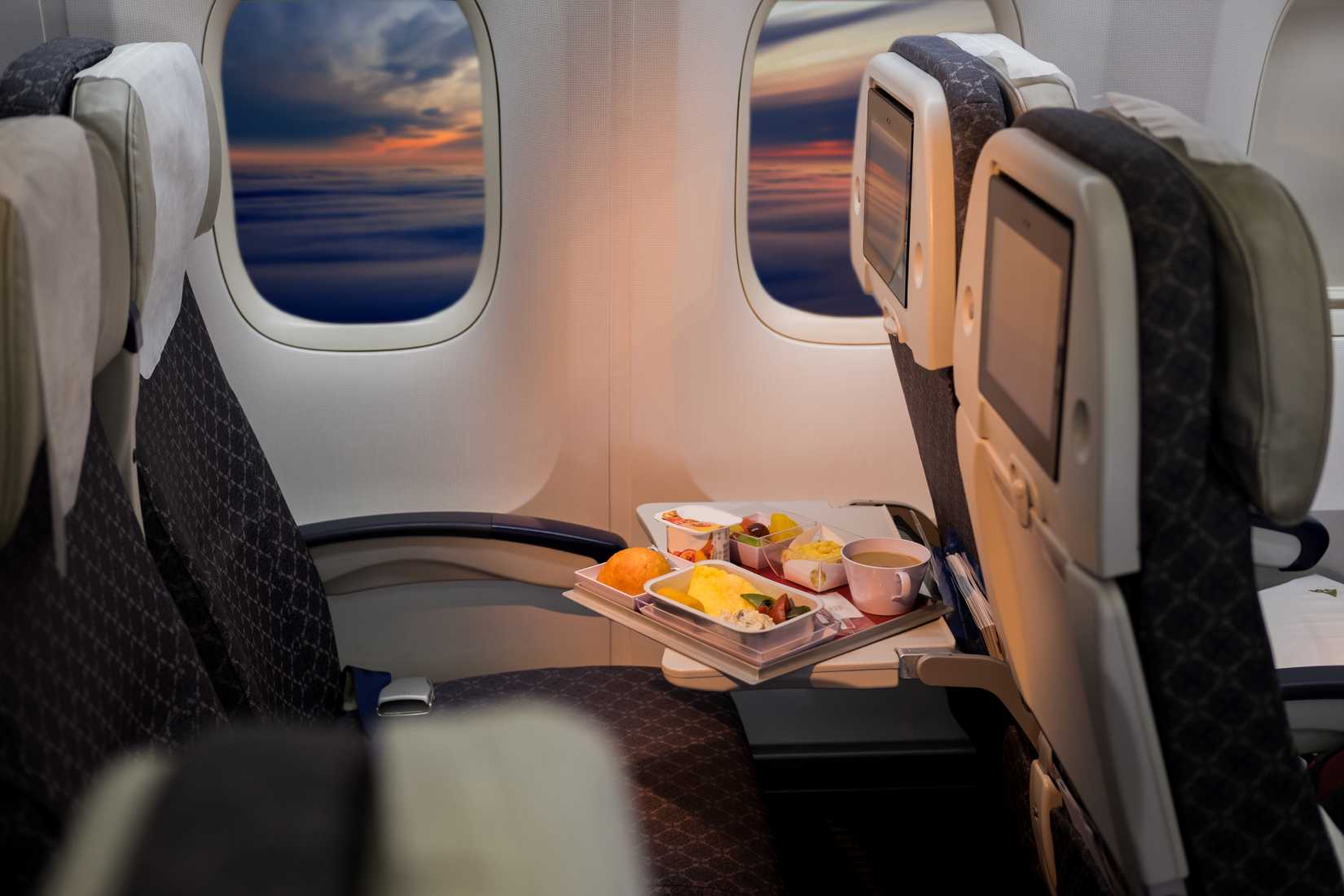 How Do Airlines Cook & Prepare Food In The Sky?