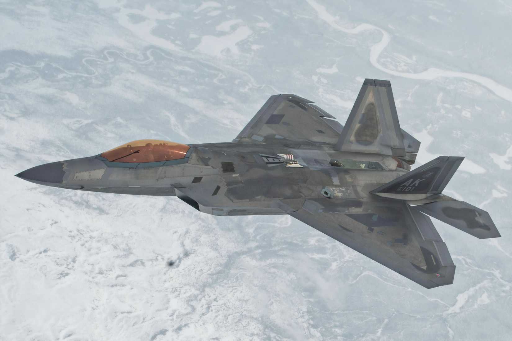 What's The Fastest Fighter Jet Currently In Service?