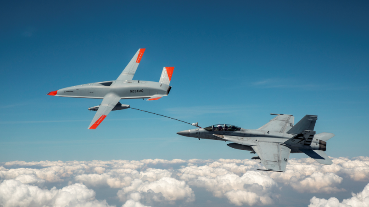 Boeing Advances US Navy MUM-T Aerial Refueling Software With Digital F ...