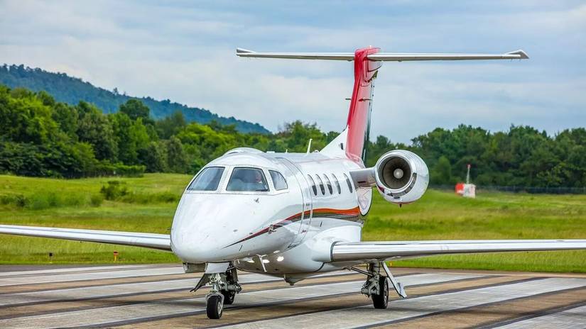 A Closer Look At The Purchase Price Of The Embraer Phenom 300