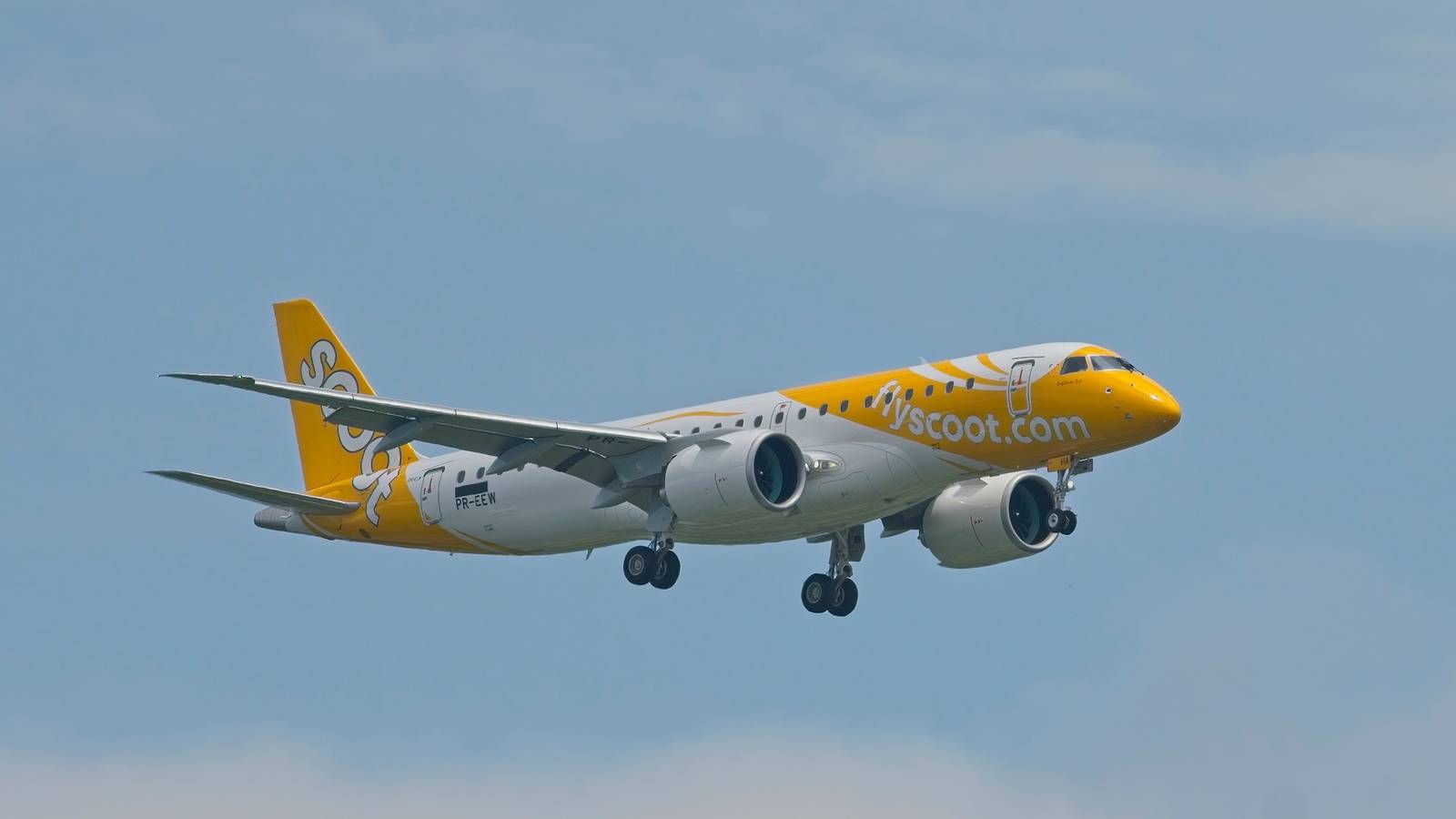 Scoot Celebrates Launch Of New Embraer E190-E2 At Singapore Changi Airport