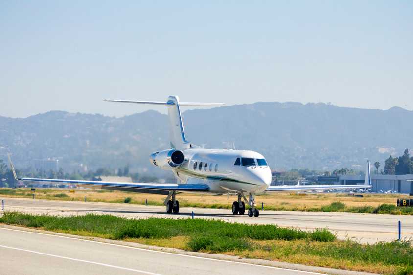 The 4 Best FBOs (Fixed-Base Operators) In The US And Worldwide