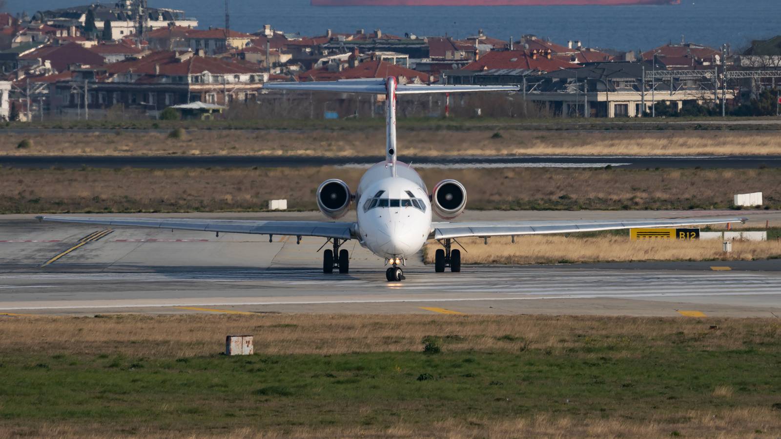 Crazy: After 17 Years 2 Fugitives From Atlasjet MD-83 Crash Have Been ...