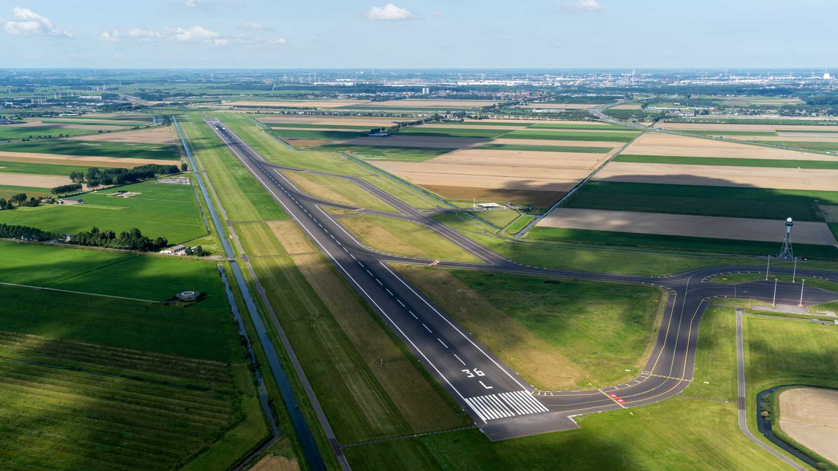 How Much Do Runway Resurfacing Projects Cost?