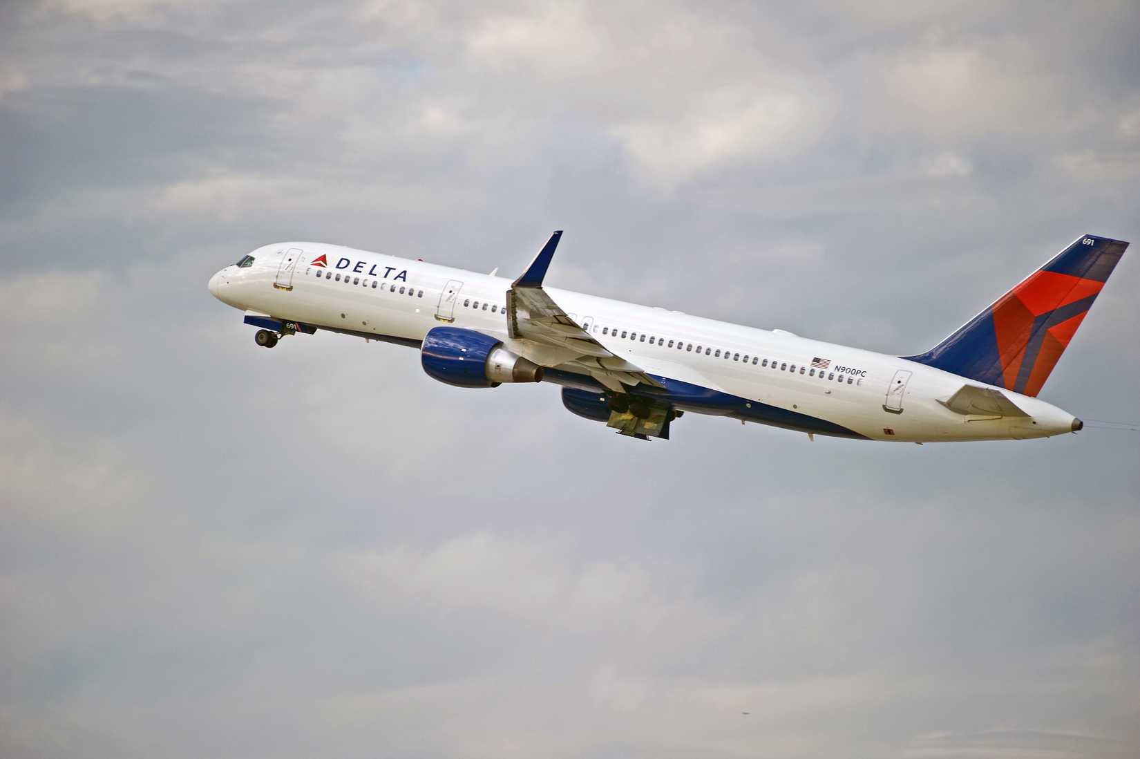 2,300+ Miles: These Are Delta Air Lines' 6 Longest Routes With The ...