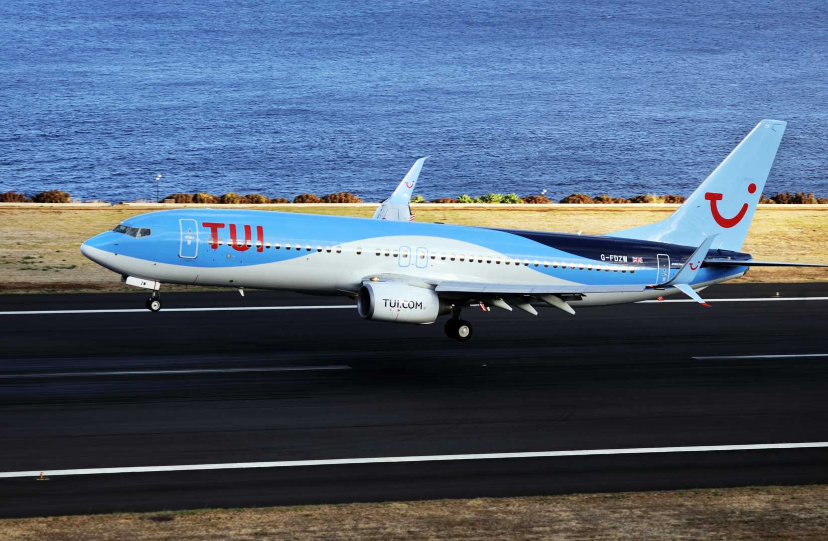 TUI Airways Resumes Flights From Southampton To Palma de Mallorca After ...