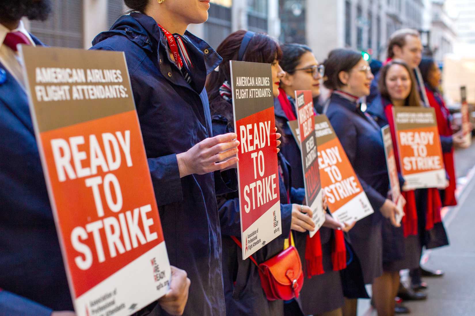 American Airlines Flight Attendants Move Closer To Strike With Opening ...