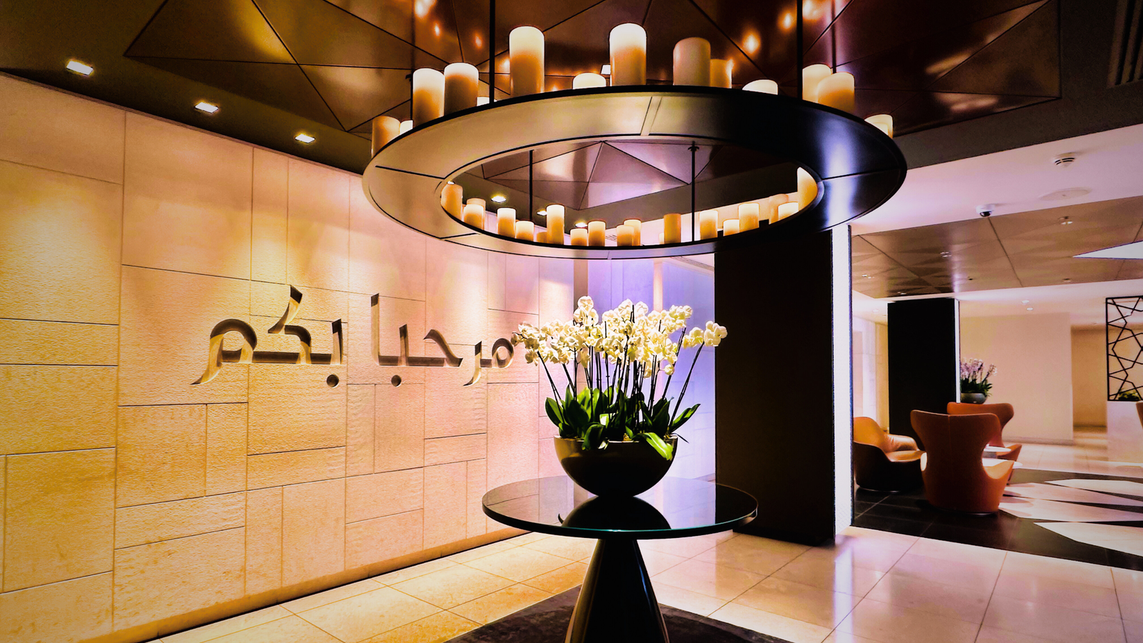 Stunning: We Review Qatar Airways London Heathrow Premium Lounge At T4