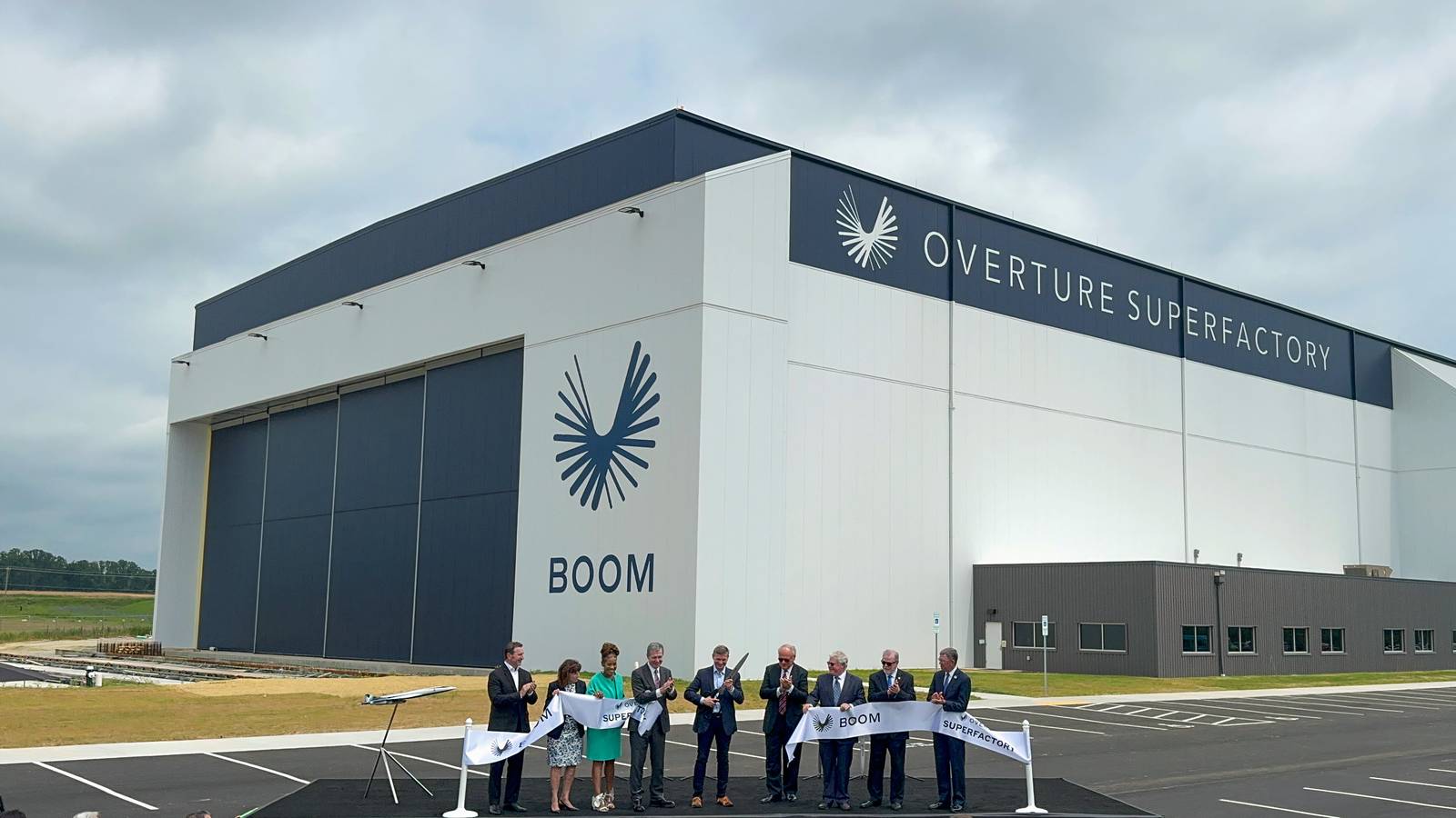 Boom Supersonic Unveils Overture Superfactory In North Carolina