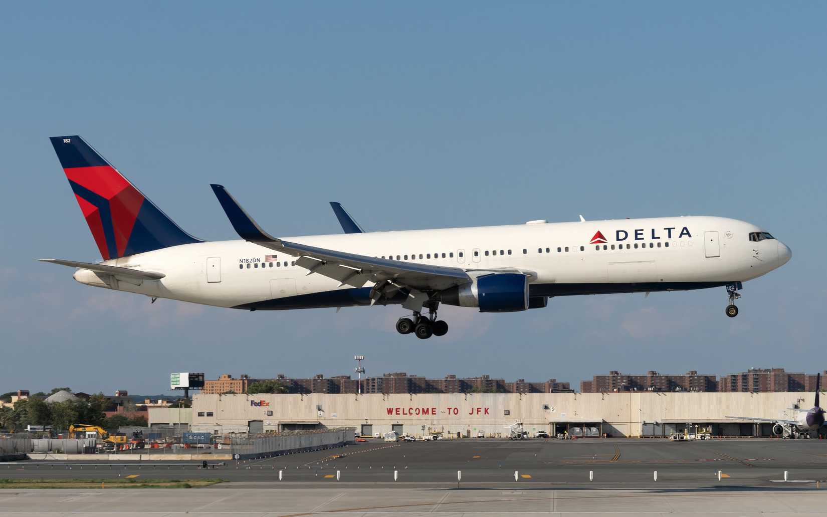 Delta Air Lines' 3 Different Boeing 767 Cabins Compared