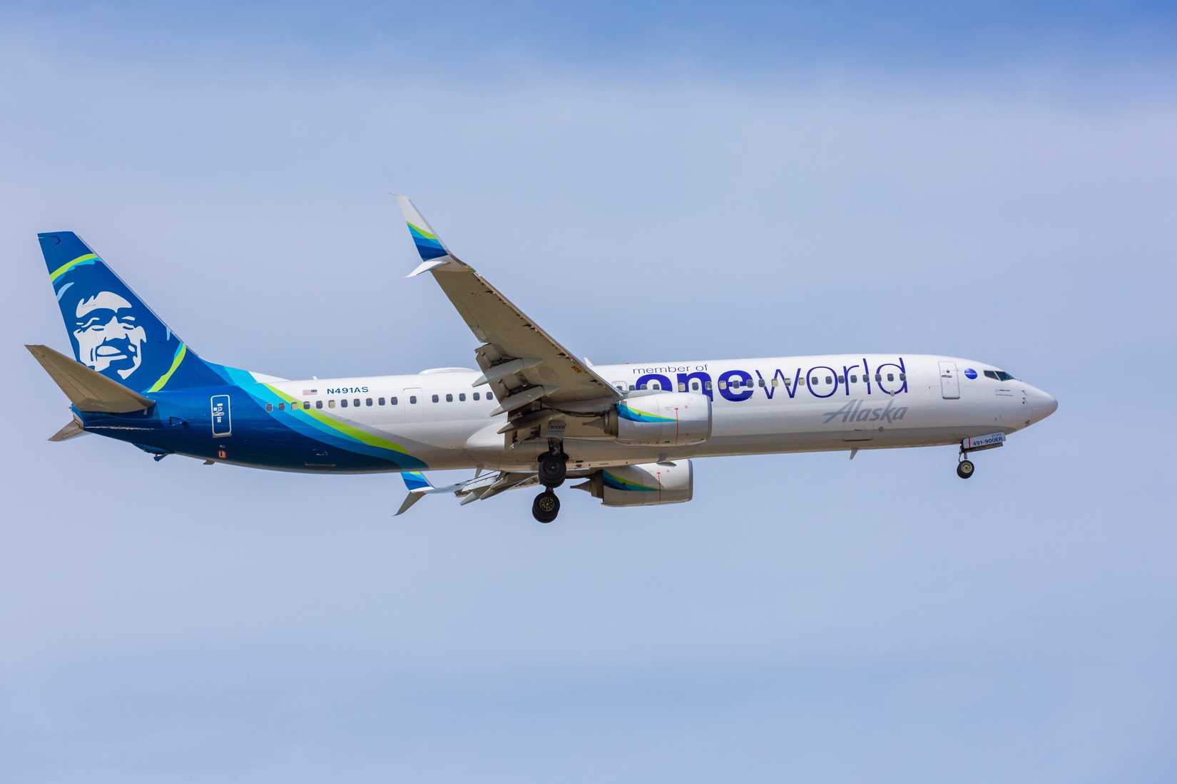 What's The Fastest Way To oneworld Sapphire Status?