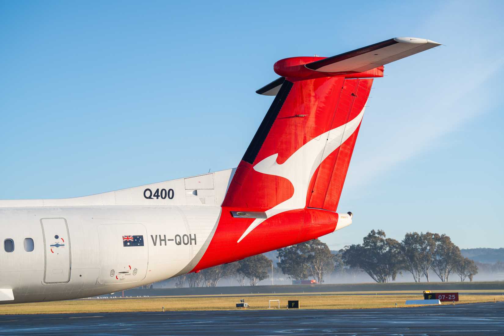Qantas Renews De Havilland Dash 8 Fleet With 14 Q400s