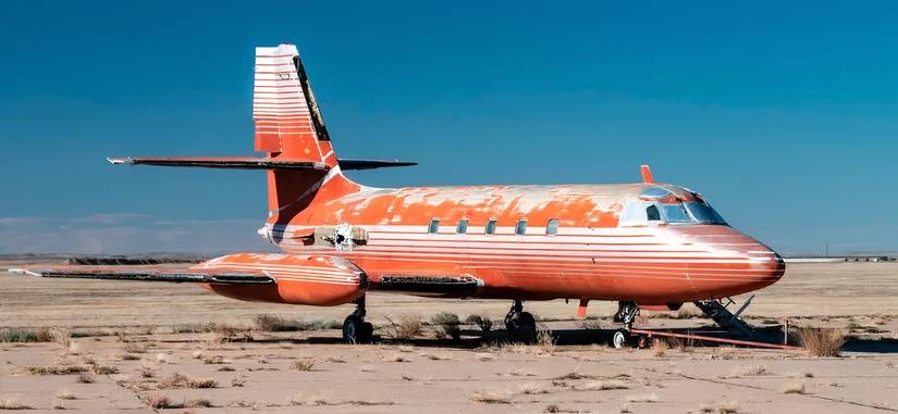 The Unique Aircraft Owned By Elvis Presley