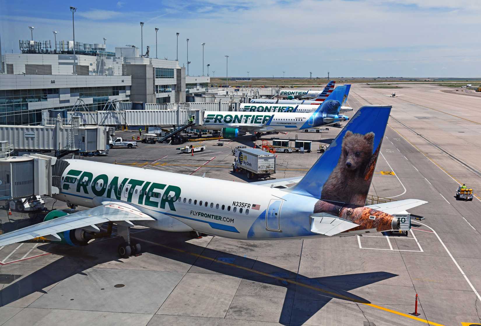 Which Benefits Come With Frontier Airlines Elite Status?