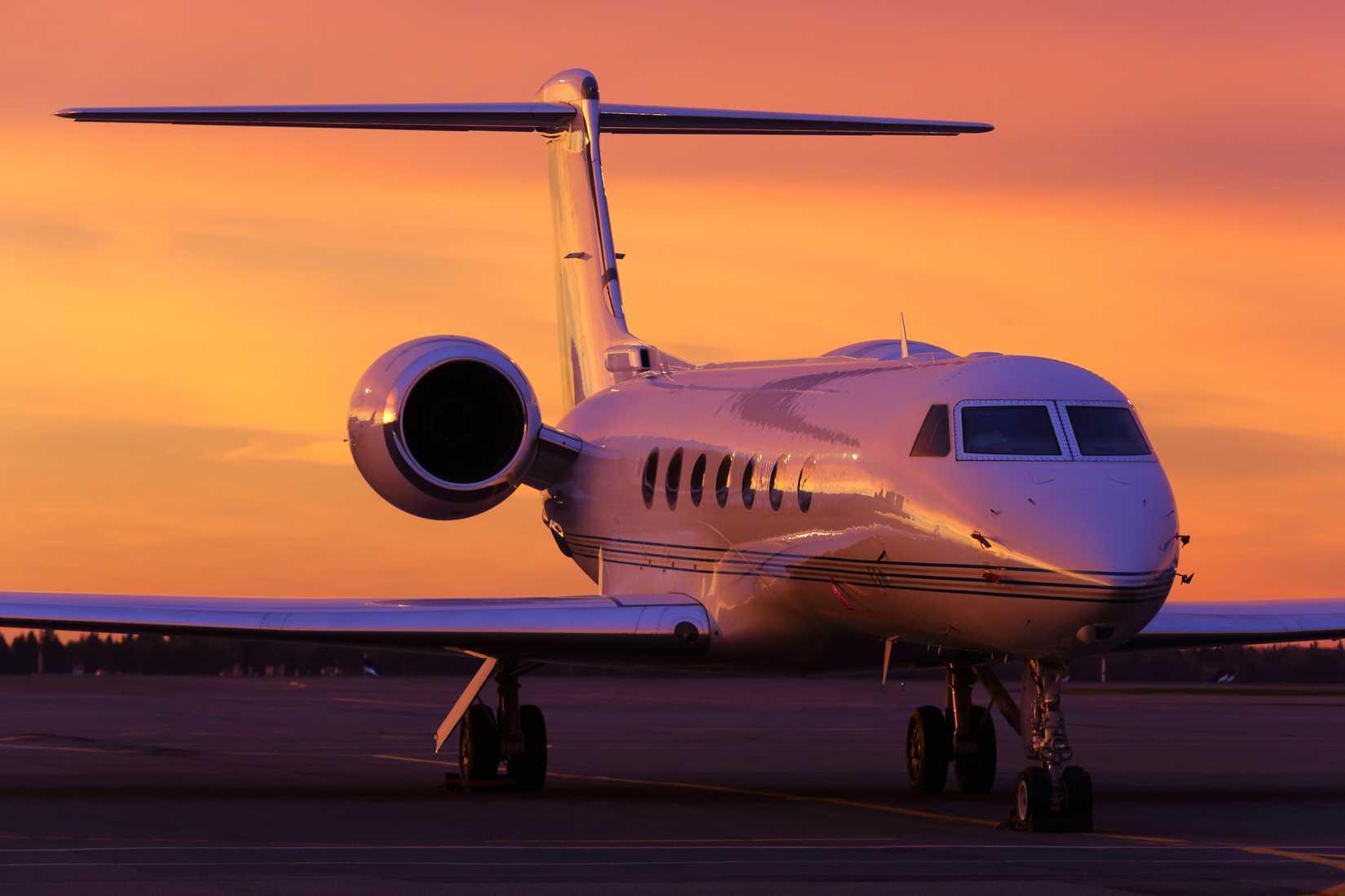A Deep Dive Into The Private Jet Owned By The FBI