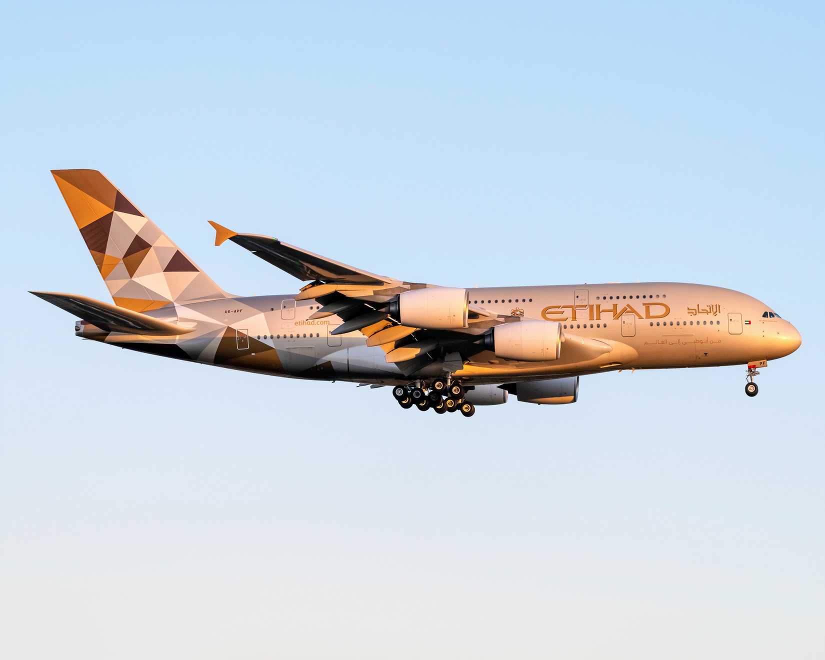 Etihad Airways' 'Residence' First Class Suite On The Airbus A380: 5 ...