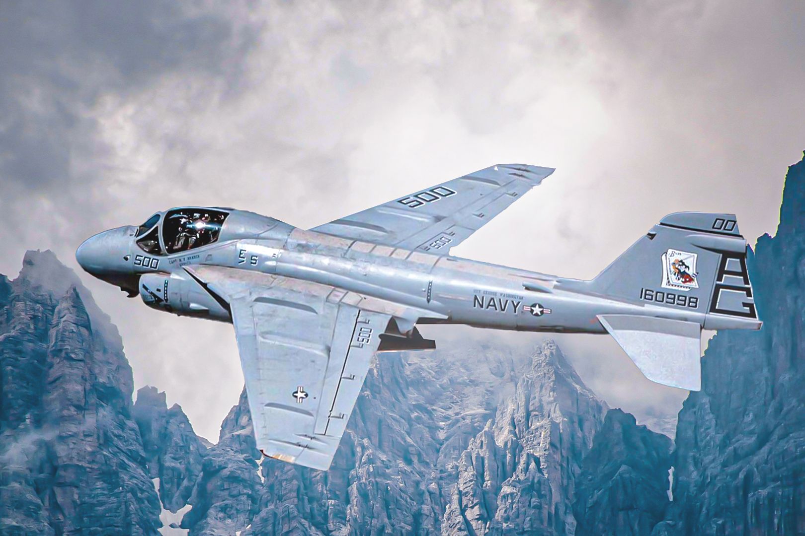 Aerial Refueling Operations: How the US Military Extends Fighter Jet Range