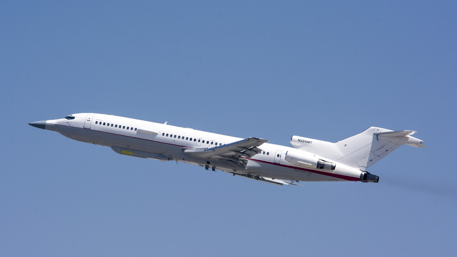 Voodoo 1: The Raytheon Technologies Boeing 727 With A Pointy Nose