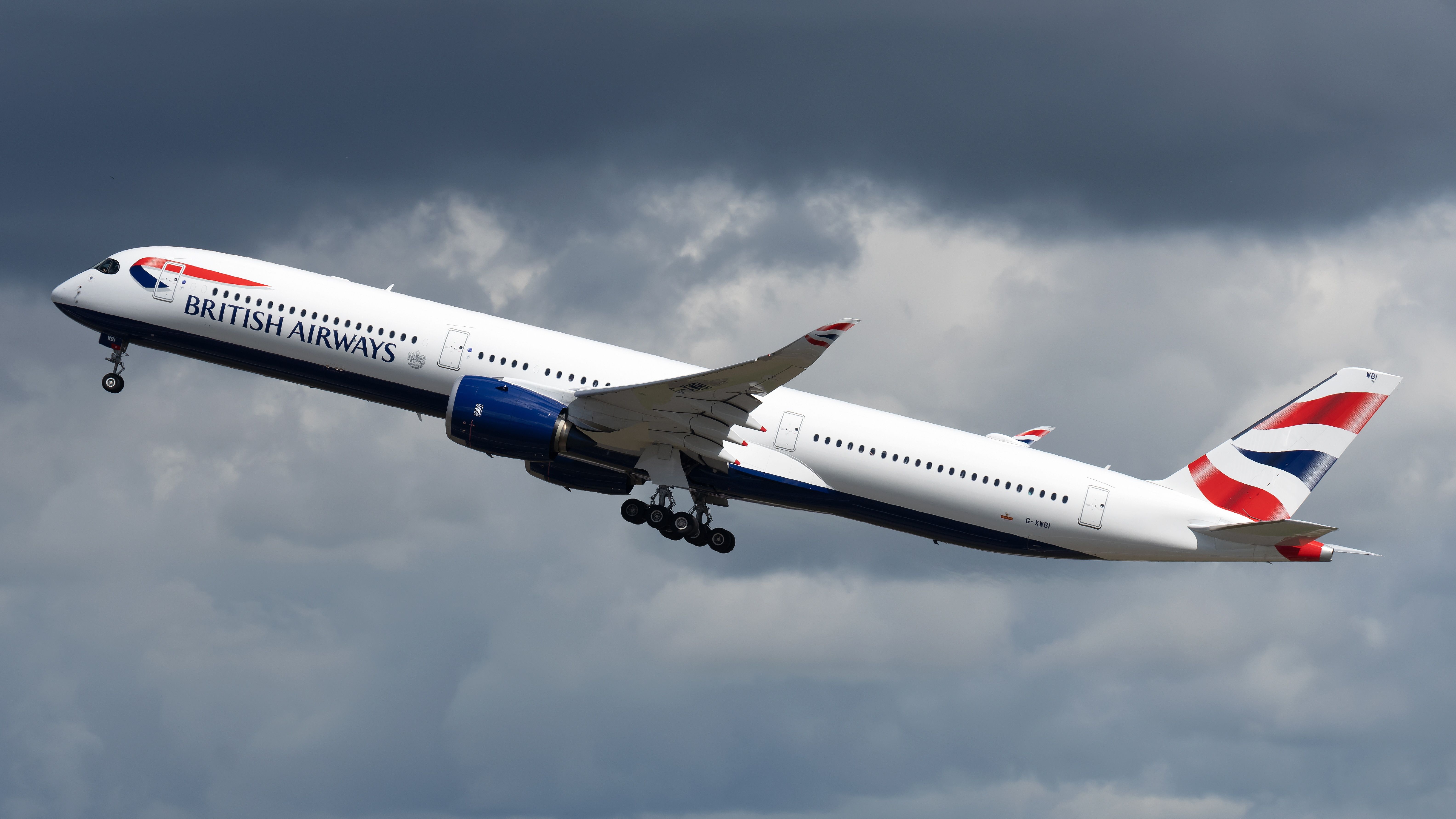 Throwback: Remembering British Airways' 'World Tails' Livery Scheme