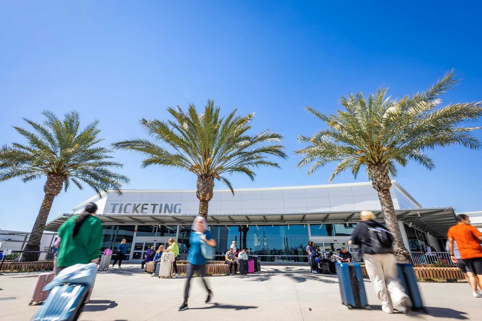 Daugherty Field: A Brief History Of California's Long Beach Airport