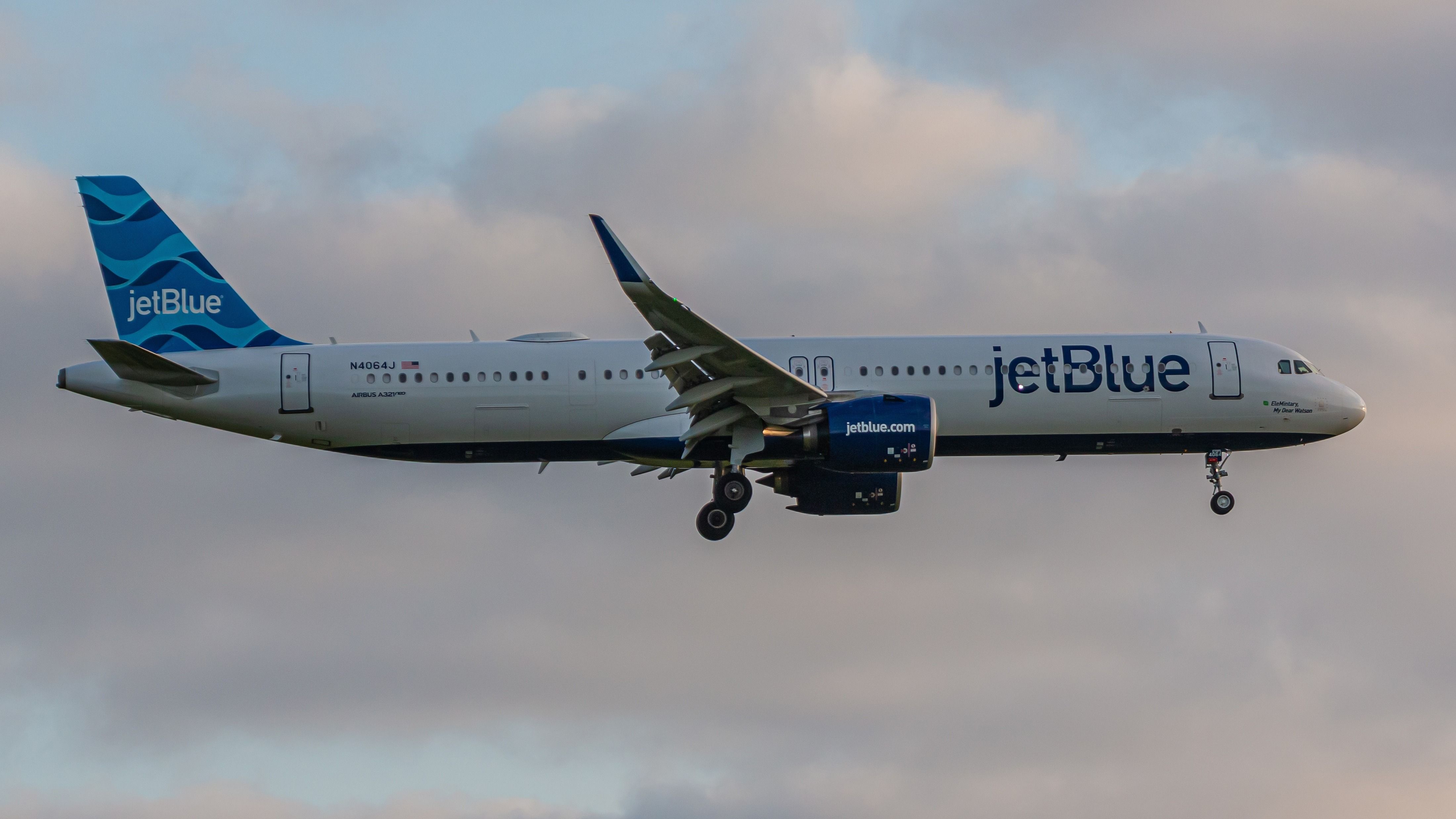 JetBlue Set To Offer Airbus A321LR Flights On 5 Transcontinental Routes