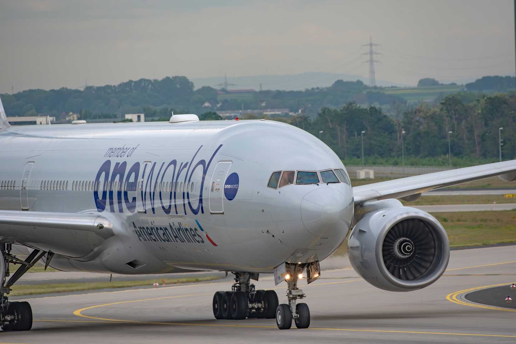 FAA Grants American Airlines Exemption To Install Up To 70 Mini Suites ...