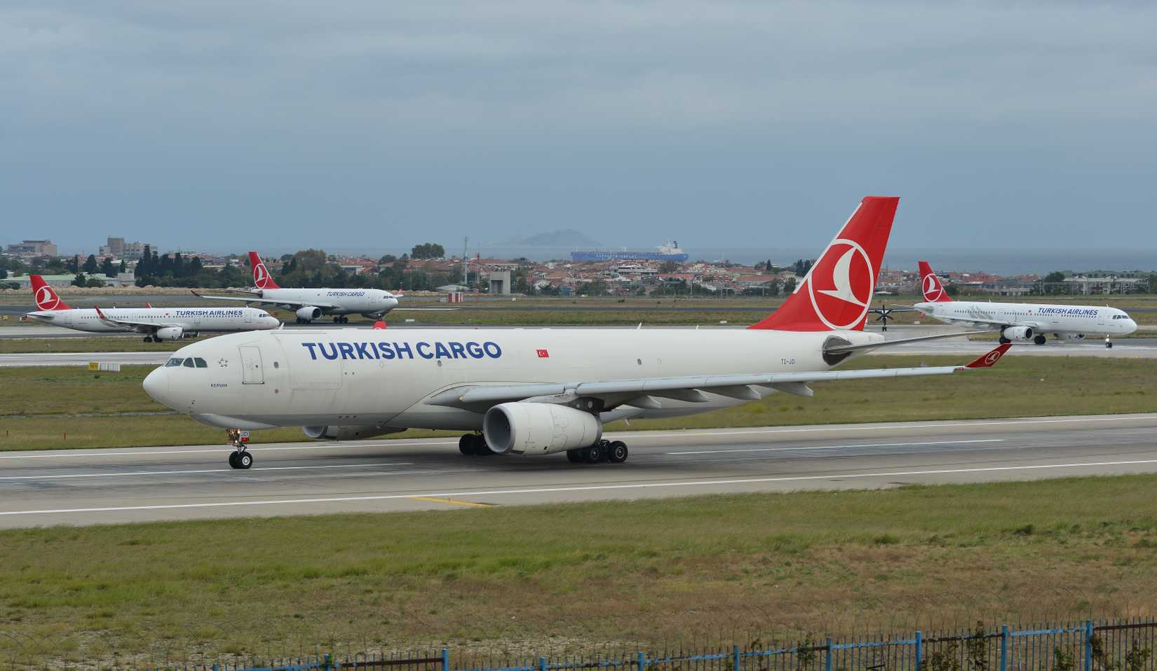 Turkish Airlines Orders 4 More Boeing 777 Freighters Bringing Fleet To 12