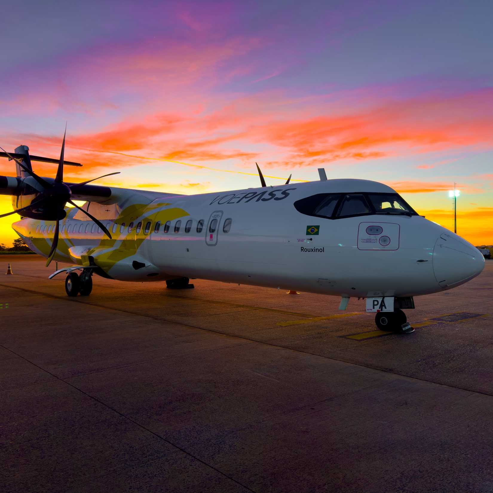 Life Saved: Man Misses Tragic Voepass Flight After Buying A Cup Of Coffee