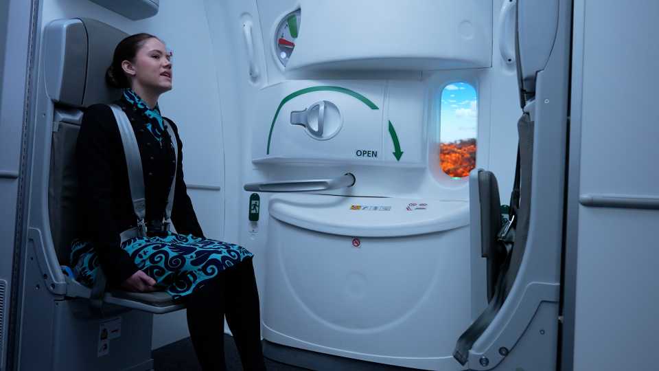 Air New Zealand Adds 787 Cabin Emergency Evacuation Trainer