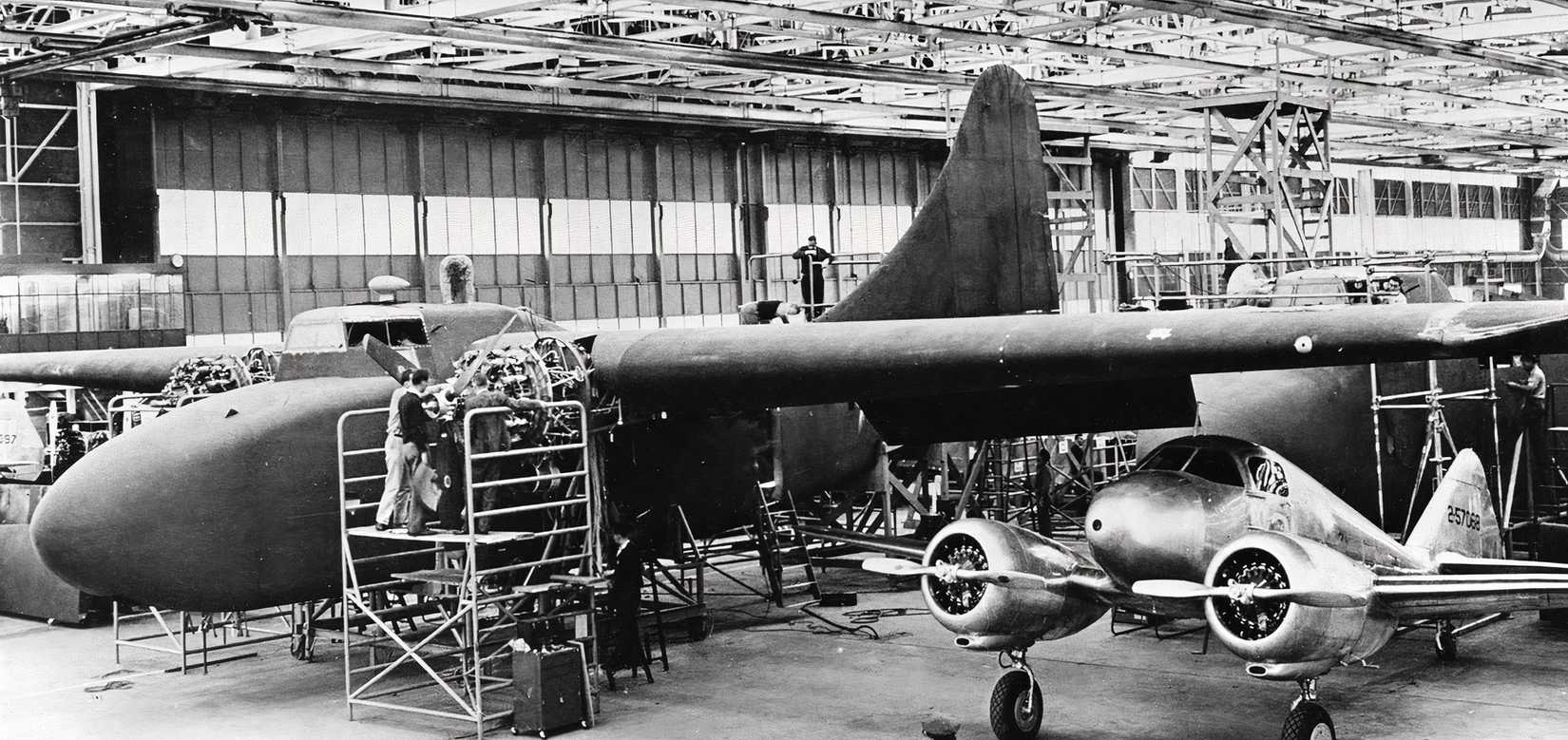 WW2's Wooden Giant: The Curtiss-Wright C-76 Caravan Cargo Plane
